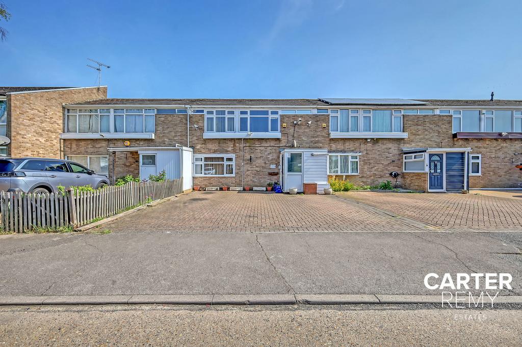 Falstones, Basildon, SS15 4 bed terraced house for sale - £395,000