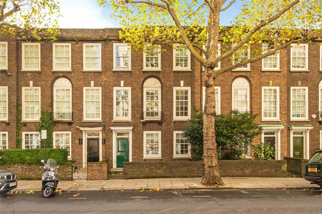 Sloane Avenue, London SW3 4 bed terraced house - £11,917 pcm (£2,750 pw)