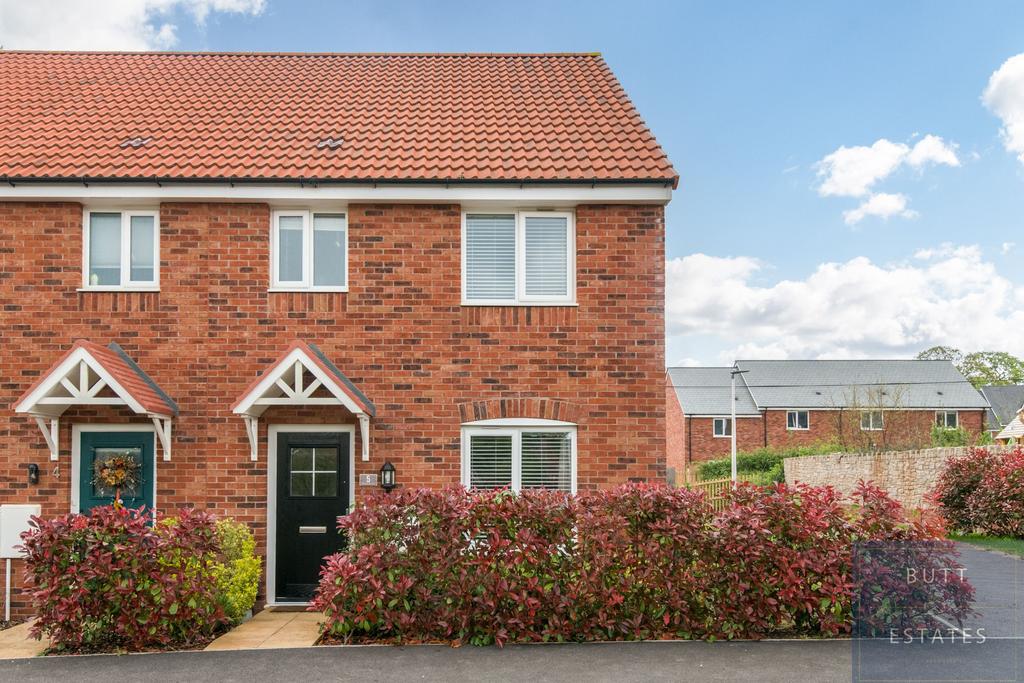 Cranbrook, Exeter EX5 3 bed semi-detached house for sale - £290,000