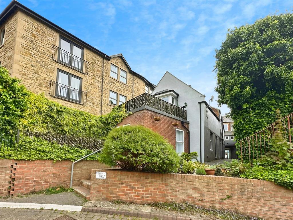 Newgate Street, Morpeth 2 bed flat for sale - £190,000
