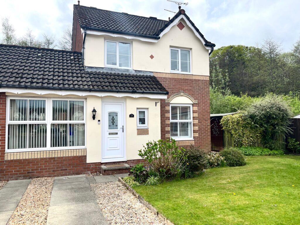 17 Glaive Avenue Stirling FK7 7XF 4 bed link detached house for sale ...