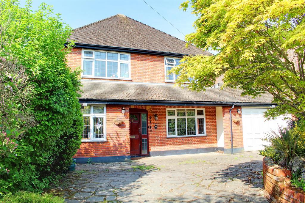 Mymms Drive, Brookmans Park AL9 4 bed detached house for sale - £1,400,000