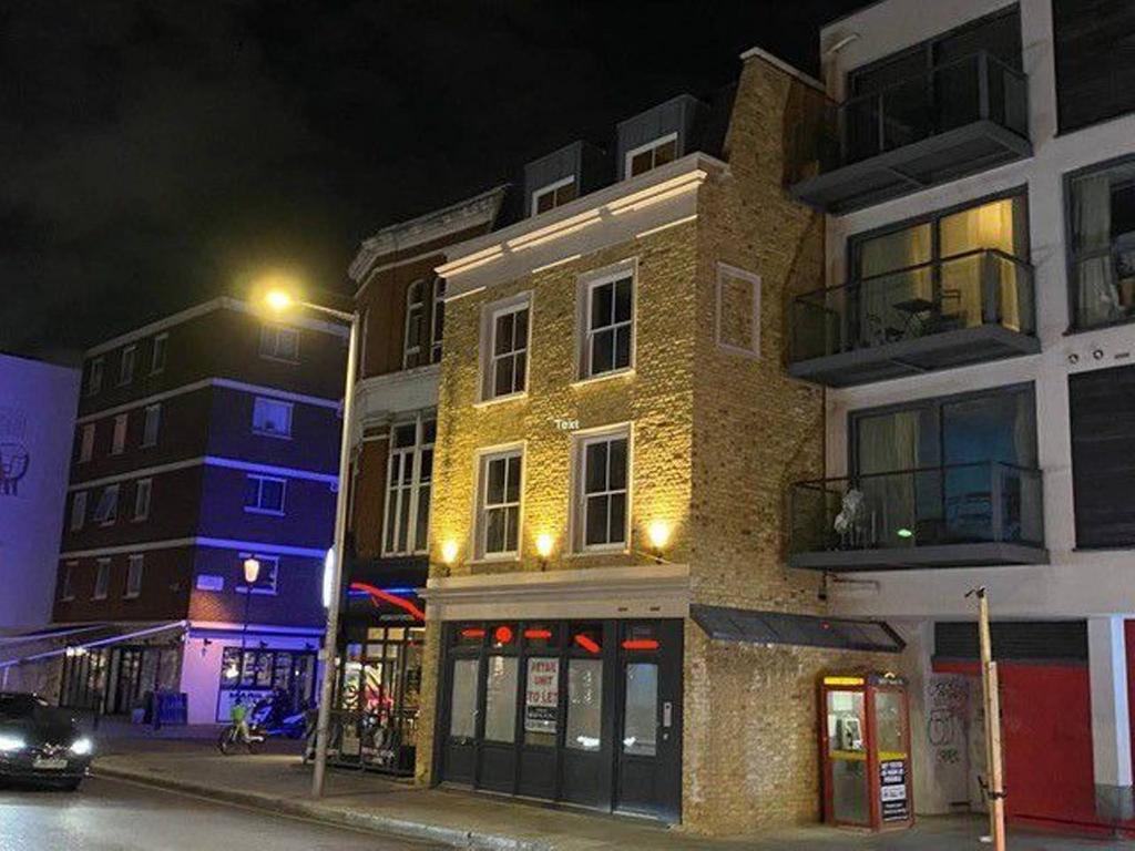 Fulham Road, Chelsea, London, SW10 2 bed flat to rent - £5,000 pcm (£ ...