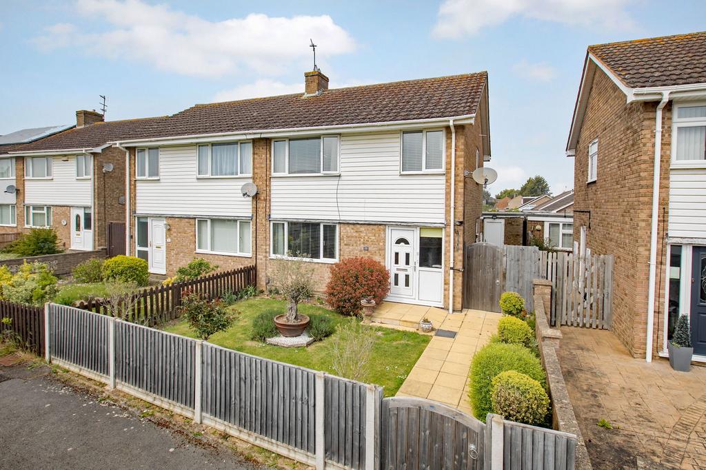 Fjord Walk, Corby NN18 3 bed semi-detached house for sale - £245,000