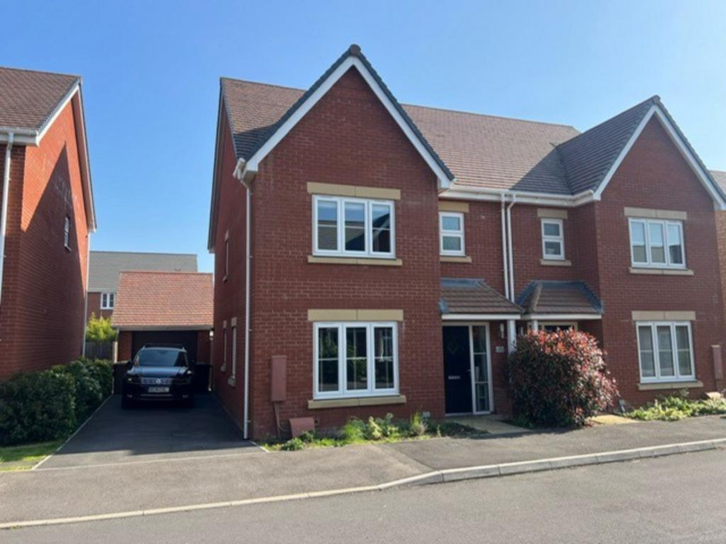 Mary Shunn Way, Wantage, OX12 3 bed semi-detached house for sale - £385,000