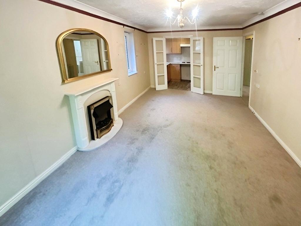 Foxley Lane, Purley CR8 1 bed flat - £1,300 pcm (£300 pw)