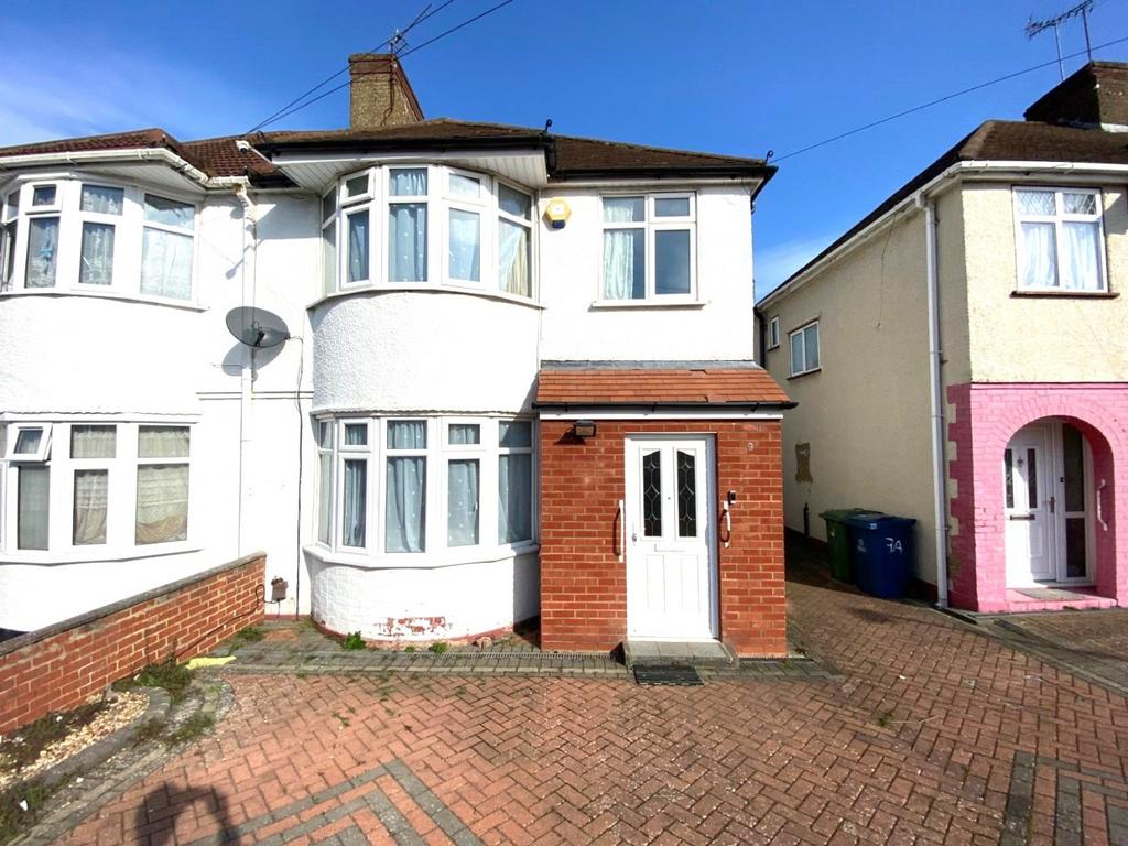 High Worple, Harrow HA2 3 bed semi-detached house for sale - £650,000