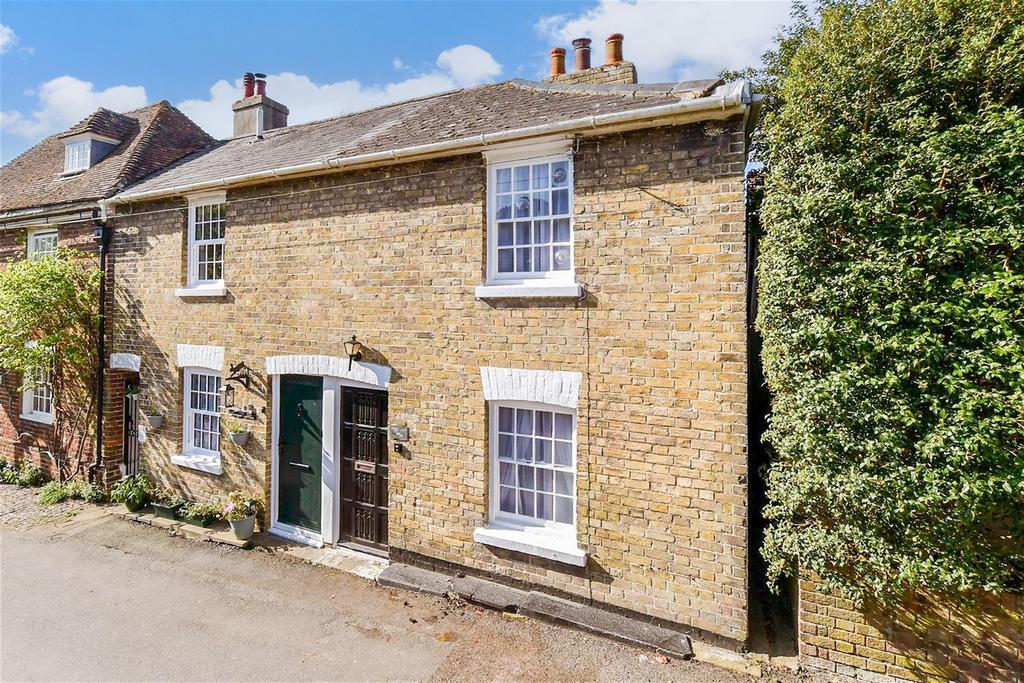 Front Street, Ringwould, Deal, Kent 2 bed end of terrace house - £220,000