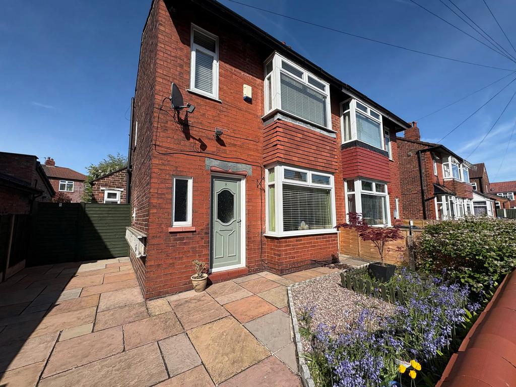 Willdor Grove, Edgeley 3 bed semi-detached house for sale - £300,000