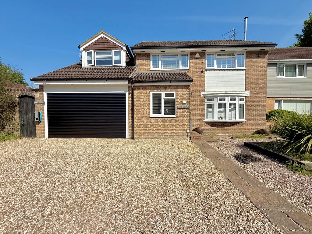 Liden, Swindon SN3 5 bed detached house for sale - £525,000