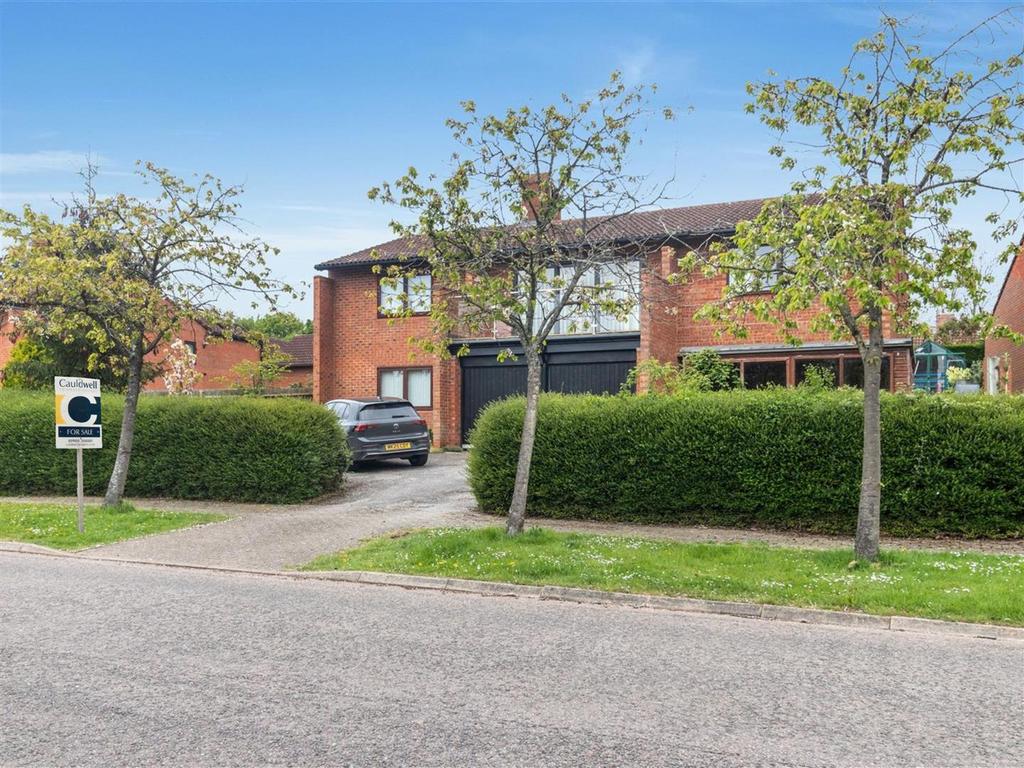 Colesbourne Drive, Downhead Park... 4 bed detached house for sale - £ ...