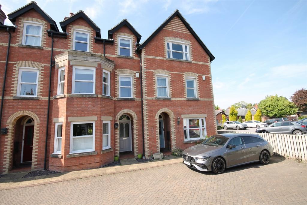 Bexton Road, Knutsford 3 bed semi-detached house for sale - £575,000