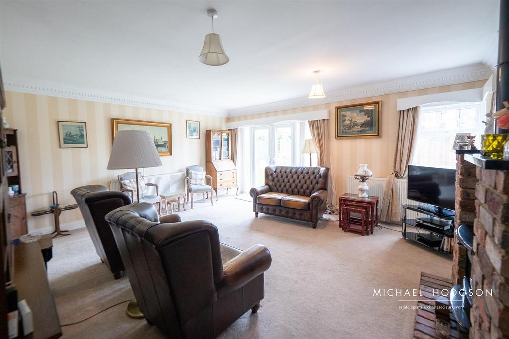 Hawthorn Mews, Sea View Road, Sunderland 4 bed detached bungalow for ...