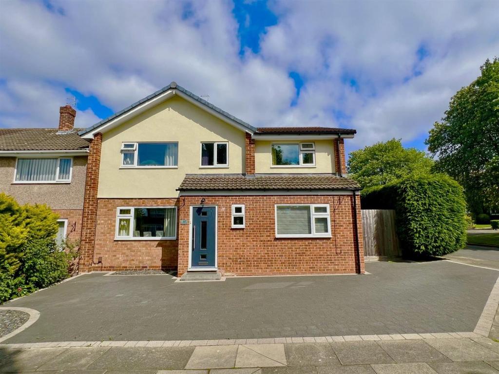 Edgecombe Drive, Darlington 5 bed semi-detached house for sale - £299,950