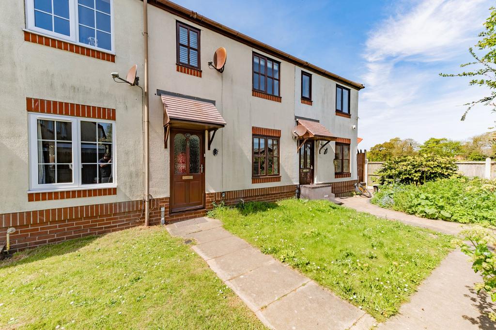 Beeleigh Way, Caister-On-Sea 2 bed terraced house for sale - £170,000