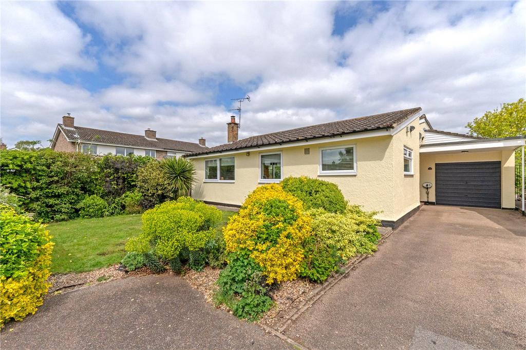 The Rookery, Balsham, Cambridge, CB21 4 bed bungalow for sale - £485,000
