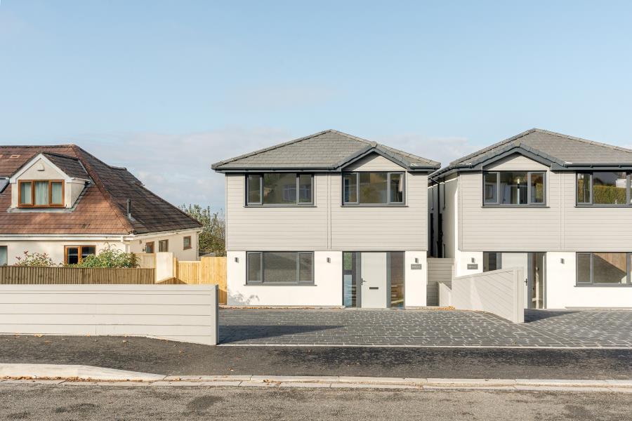 Down Road, Portishead BS20 4 bed detached house - £2,750 pcm (£635 pw)