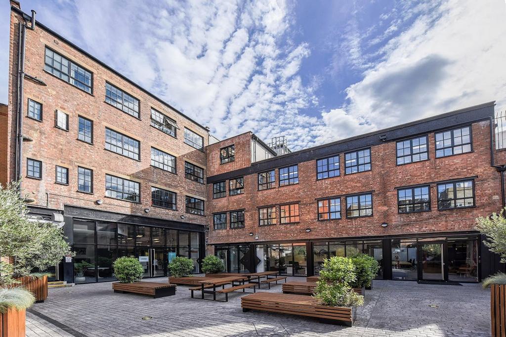 Benwell Studios, Benwell Road... Office to rent - £5,791 pcm (£1,336 pw)