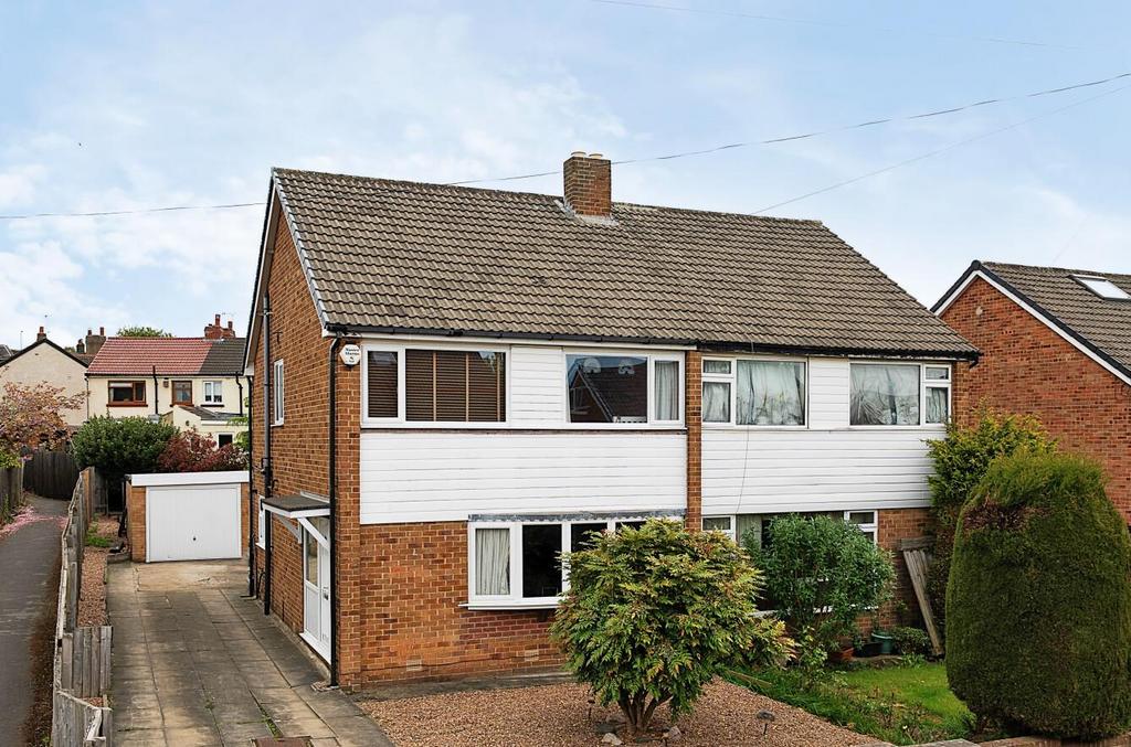 Victoria Mount, Horsforth, LS18 3 bed semi-detached house for sale - £ ...