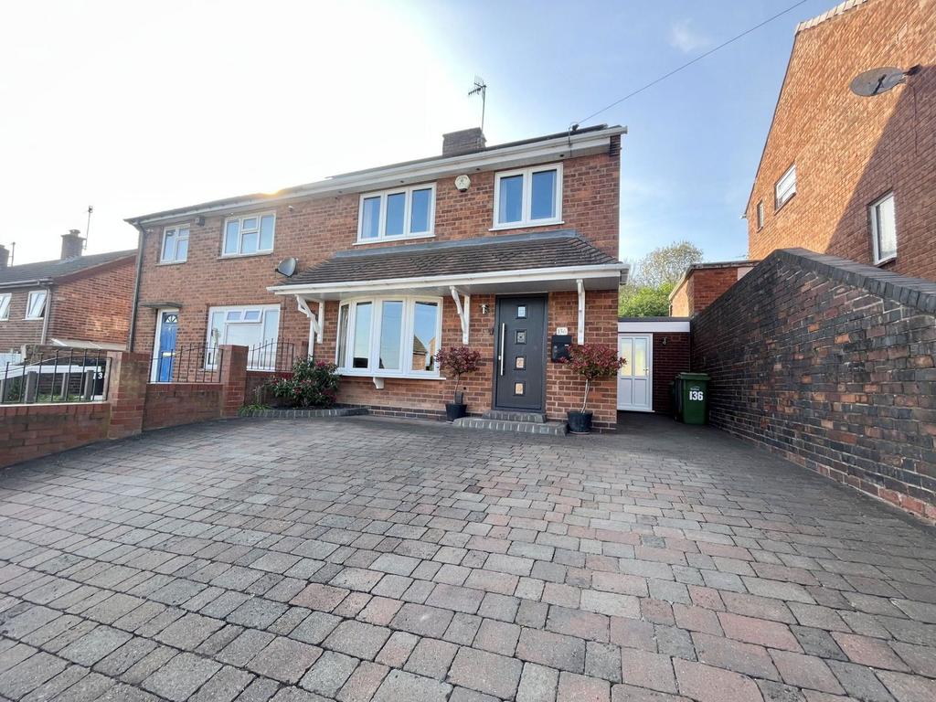 Copse Road, Dudley DY2 3 bed semi-detached house for sale - £240,000