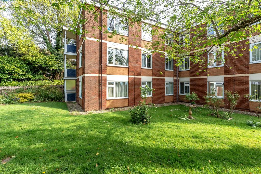 Shirehampton, Bristol BS11 2 bed flat for sale - £230,000