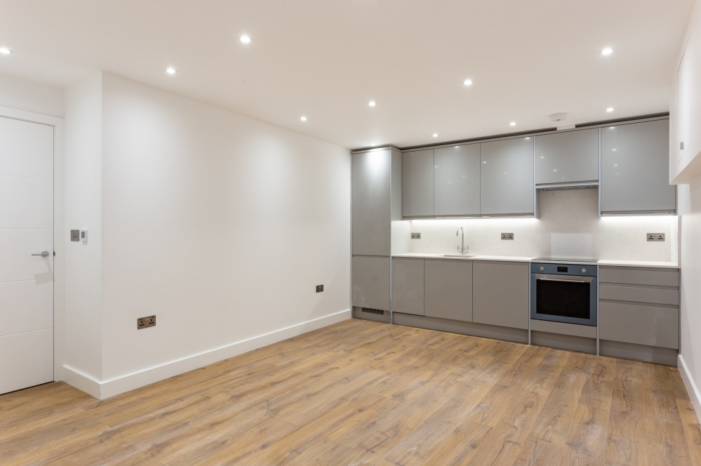 Rowhill Mansions, 3 bedroom 3 bed apartment - £2,860 pcm (£660 pw)