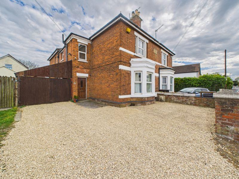 Stroud Road, Gloucester 4 bed semi-detached house for sale - £370,000