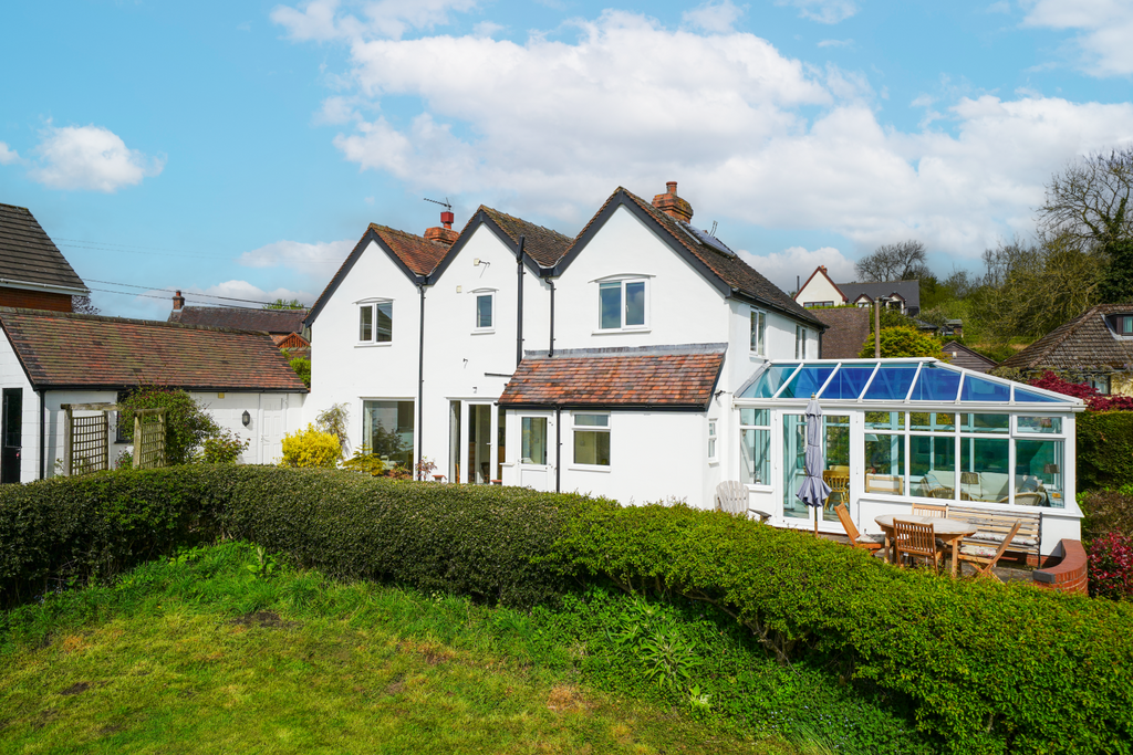 Hope Cottage, Knowbury, Ludlow... 4 bed detached house for sale - £500,000