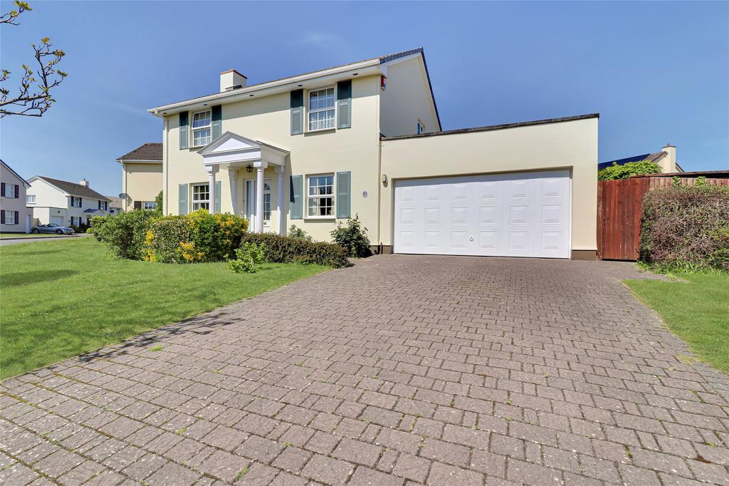 Lower Cross Road, Bickington... 4 bed detached house for sale - £450,000