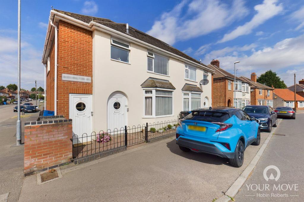 Boddington Road, Kettering NN15 1 bed flat - £795 pcm (£183 pw)