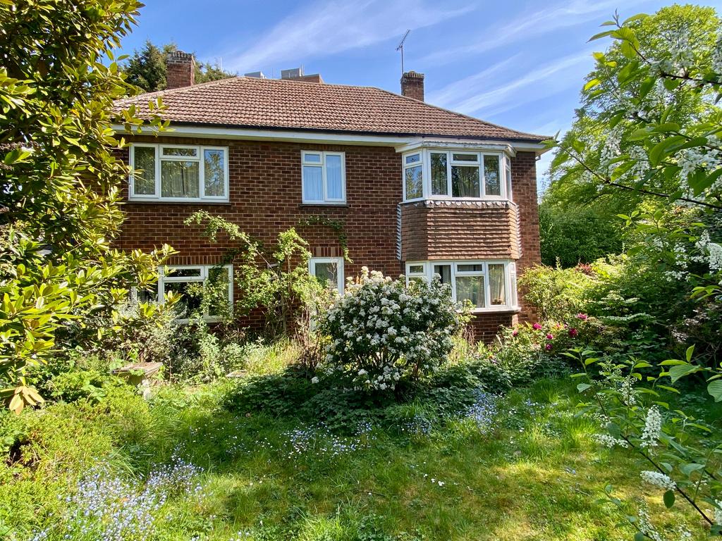 Springfield Road, Grantham, NG31 4 bed detached house for sale - £230,000