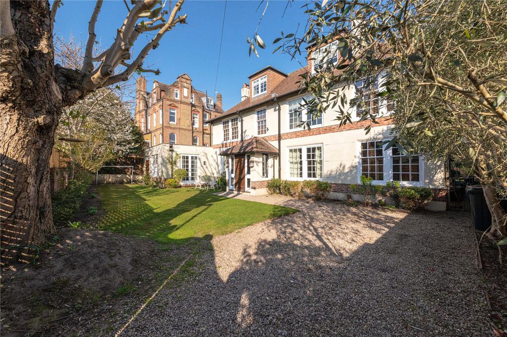 Blenkarne Road, London, SW11 5 bed detached house for sale - £4,100,000