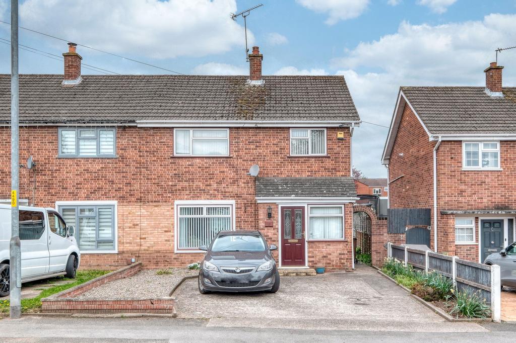 Ambleside Drive, Worcester, WR4 9DH 3 bed semi-detached house for sale ...