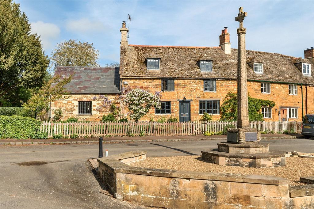 Chapel Street, Belton in Rutland... 3 bed end of terrace house - £600,000