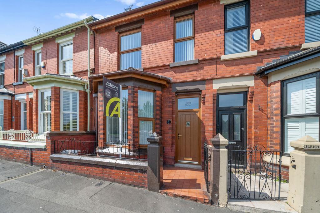 Dilloway Street, St. Helens, WA10 3 bed terraced house - £200,000