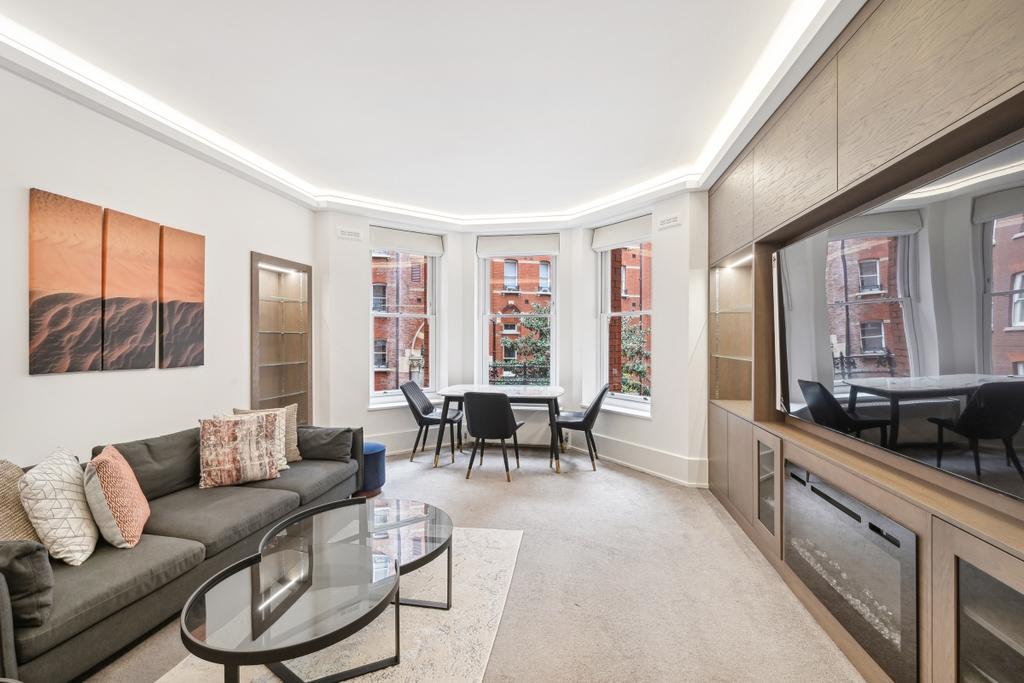 Victoria Street, Westminster, SW1H 3 bed apartment to rent - £4,767 pcm ...