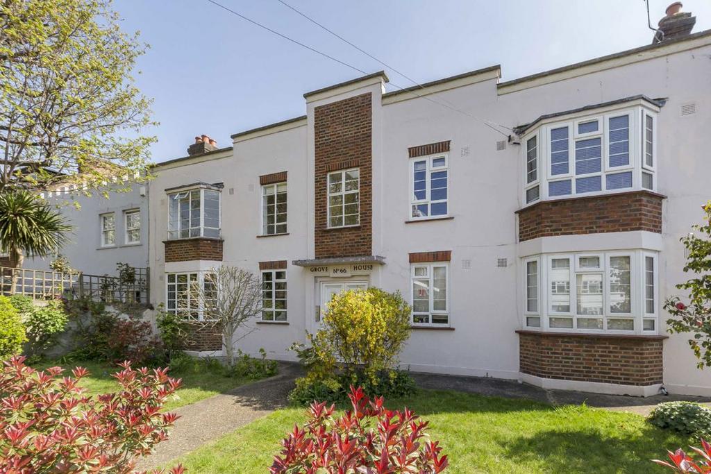 British Grove, London W4 2 bed flat - £2,197 pcm (£507 pw)