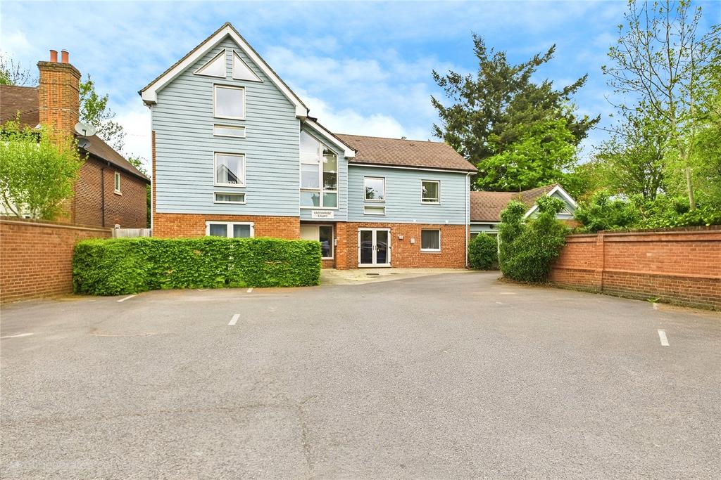 Reading Road, Pangbourne, Reading... 2 bed apartment for sale - £335,000