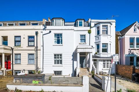 Houses for sale in Balham | OnTheMarket