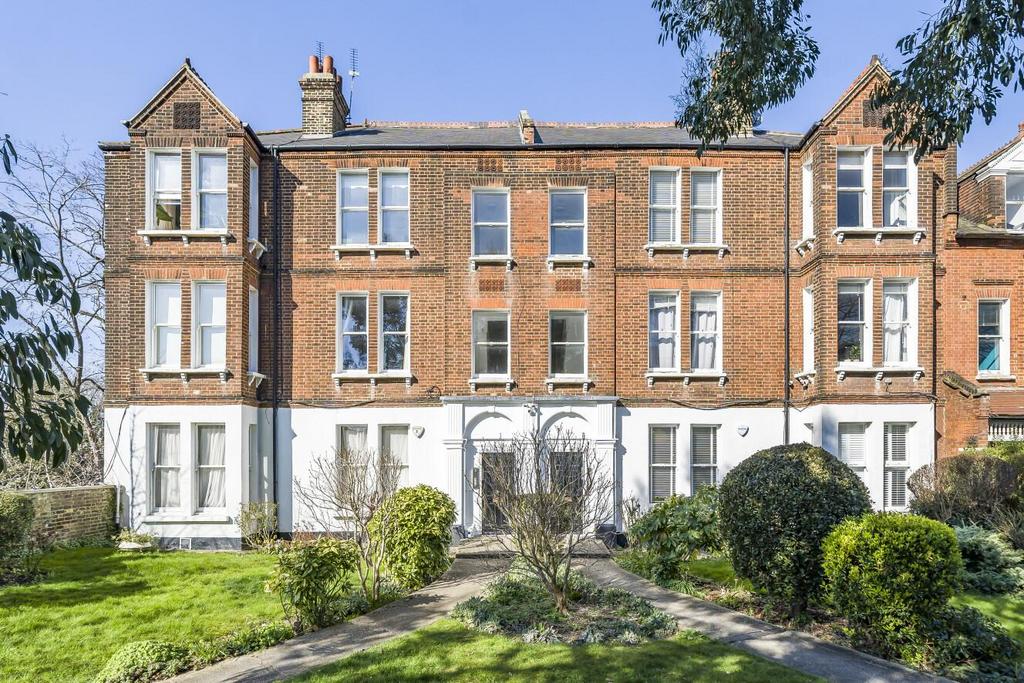 Larkhall Rise, Clapham, London, SW4 2 bed flat for sale - £700,000