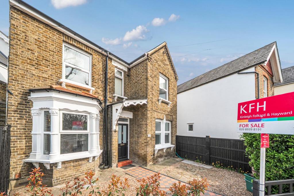 Elm Road, Kingston Upon Thames... 2 bed flat - £500,000