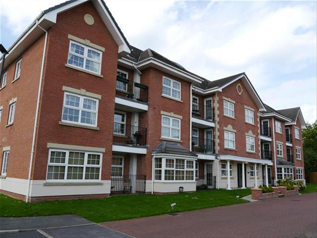 Poulton Gardens, Poulton-Le-Fylde FY6 2 bed flat - £845 pcm (£195 pw)