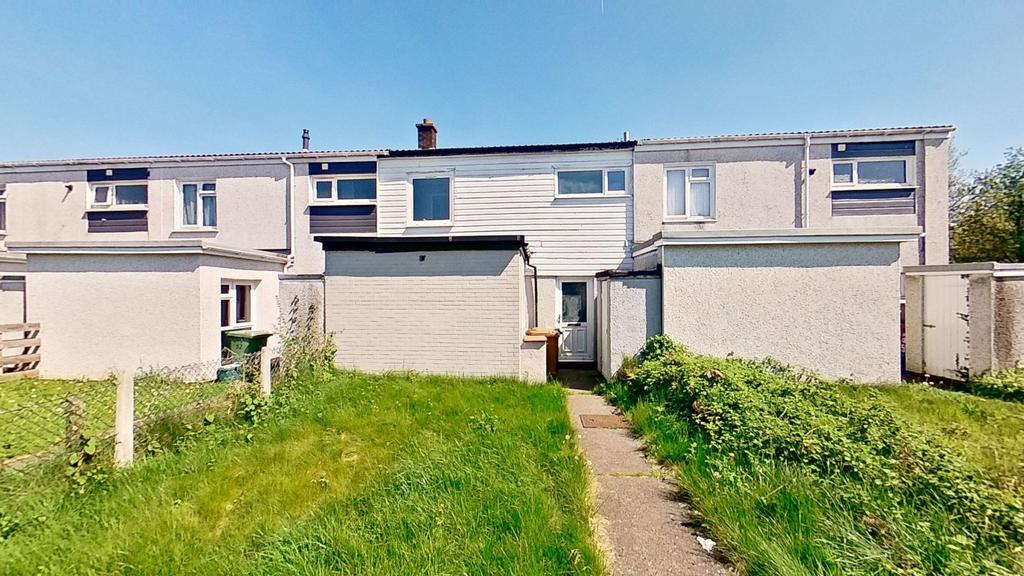 51 Maxton Court, Caerphilly, Mid... 2 bed terraced house for sale - £68,000