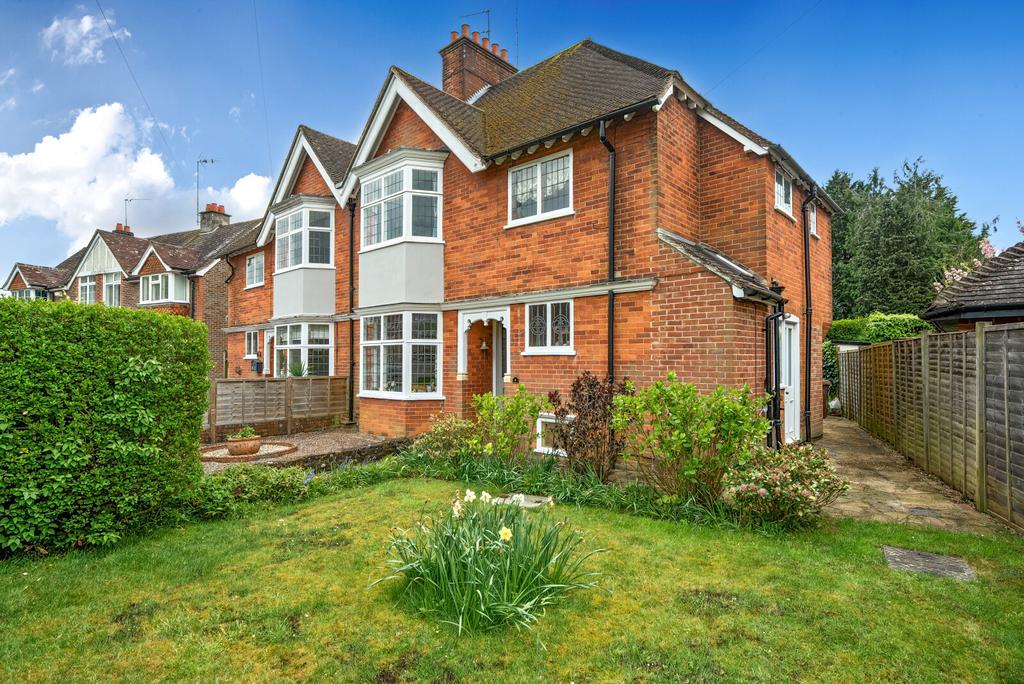 Duncombe Road, Godalming, GU7 4 bed semi-detached house for sale - £925,000