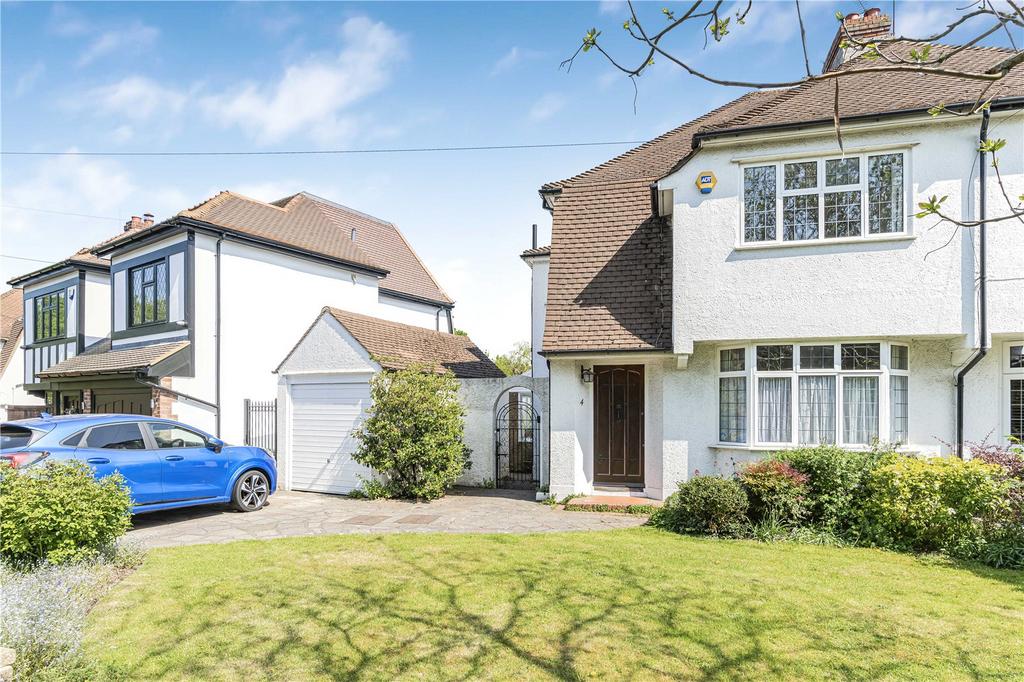 Pickhurst Green, Bromley, BR2 3 bed semi-detached house - £785,000