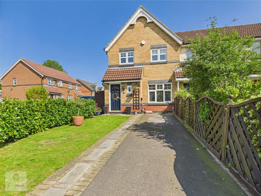 Port Rise, Chatham ME4 3 bed end of terrace house for sale - £325,000