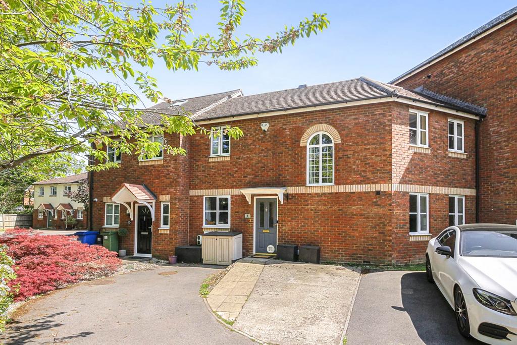 Setter Combe, Bracknell RG42 3 bed terraced house for sale - £400,000