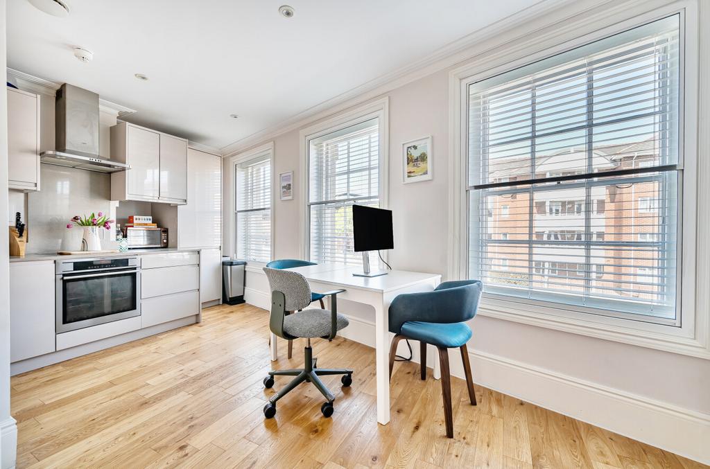 Queens Road, Reading, Berkshire 1 bed apartment for sale - £250,000