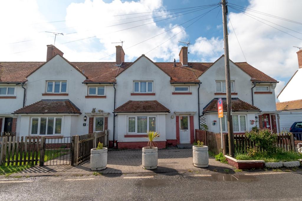 Manston Court Road, Ramsgate, CT12 2 bed terraced house for sale - £275,000