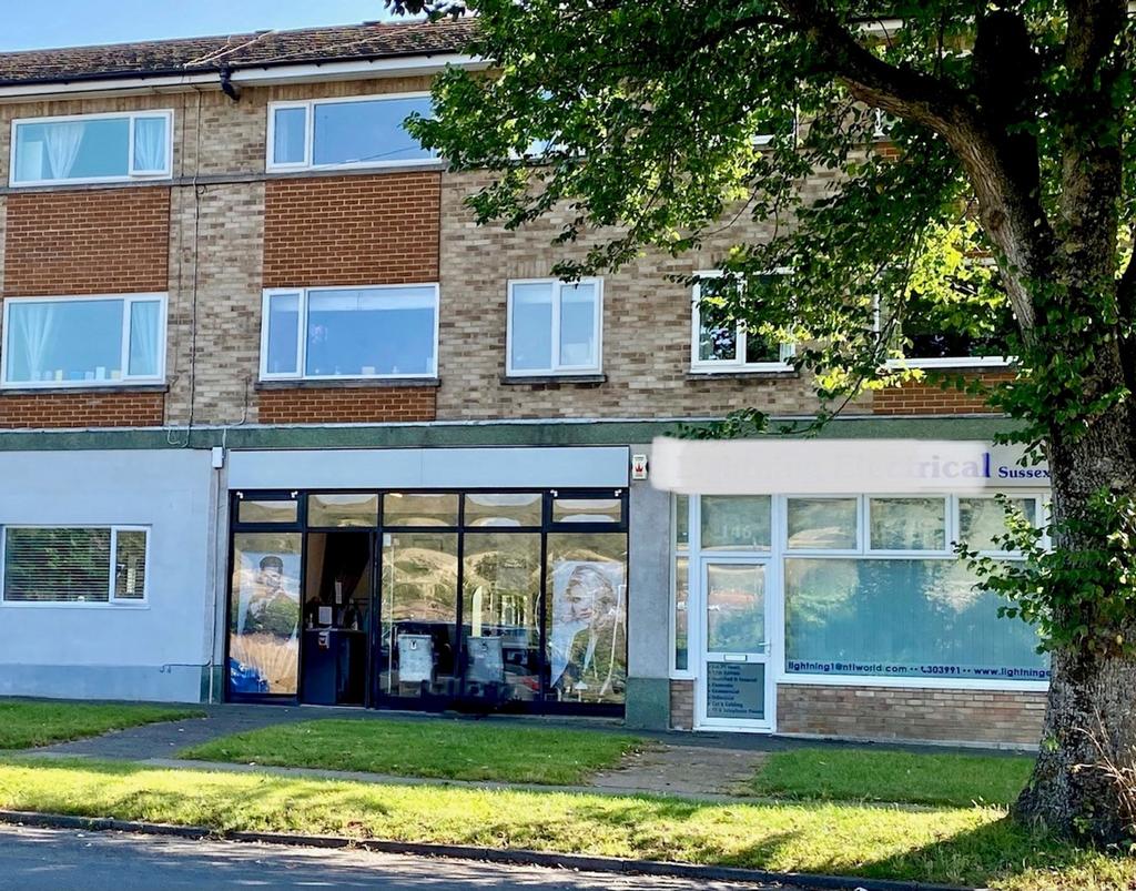 Saltdean Vale, Saltdean, BN2 8HF Property for sale - £465,000